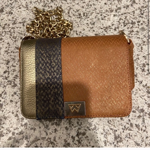 Kelly Wynne | Bags | Kelly Wynn Game Change Mini | Poshmark